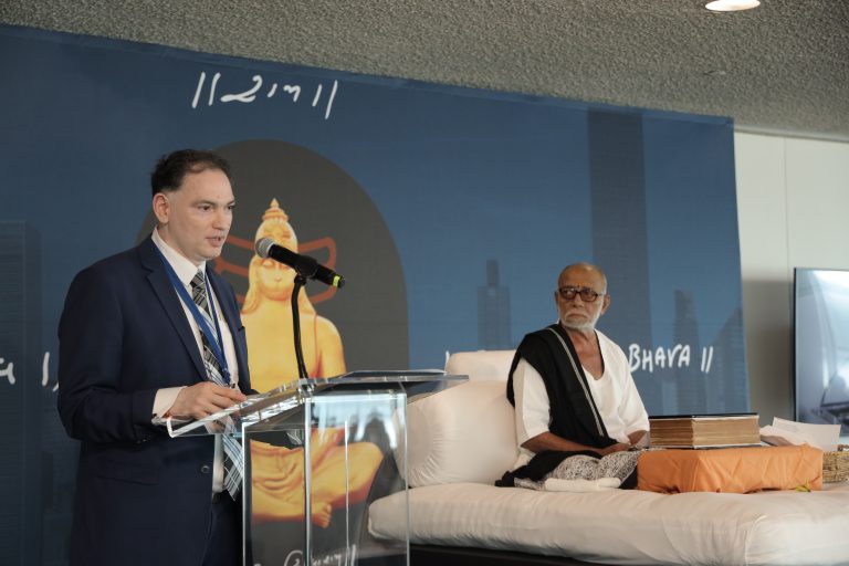 Ram Katha at UN Headquarters – Morari Bapu captivates a global audience ...