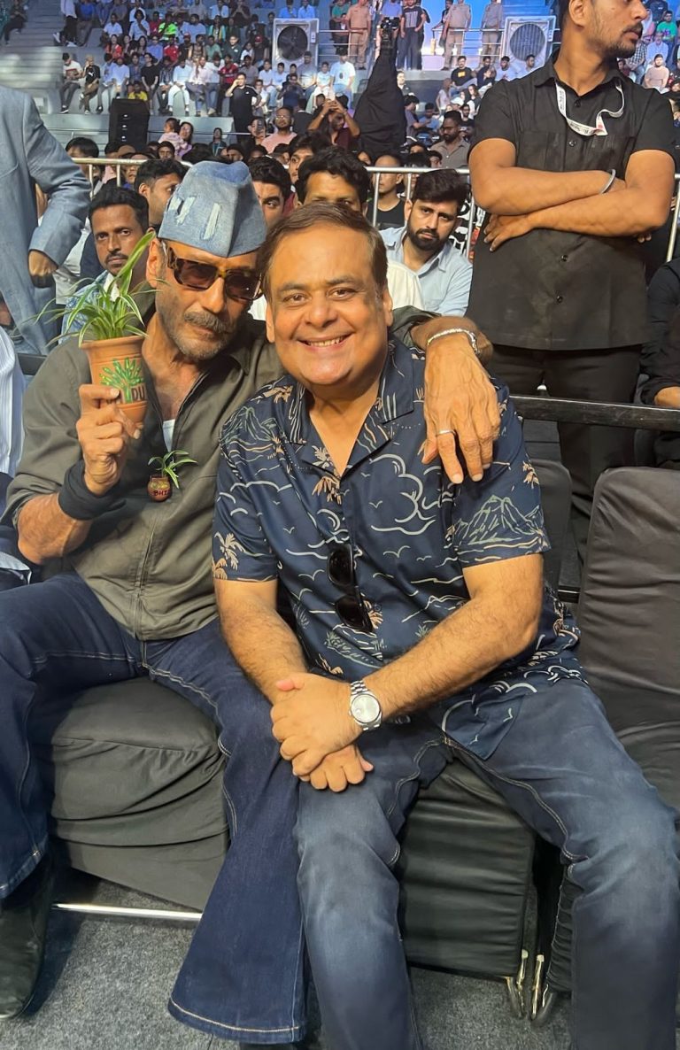 Jackie Shroff, Rahul Mittra and Gulshan Grover raise the heat at MMA ...